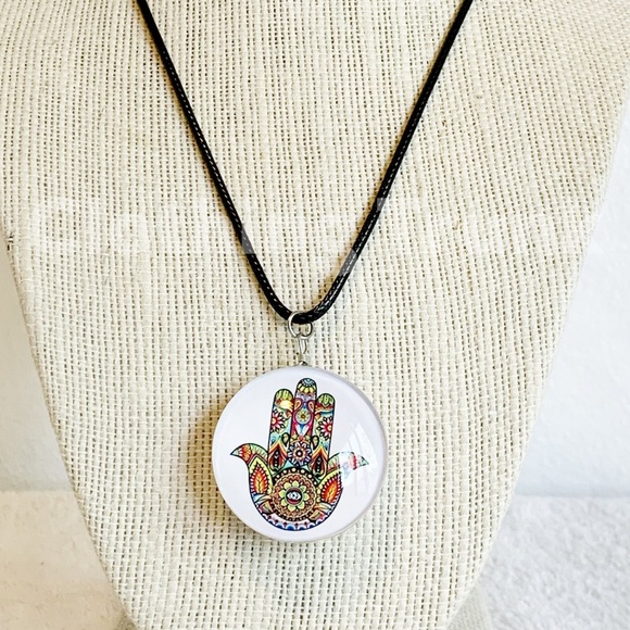 Jewelry | Nwt White Red Hamsa Glass Pendant Necklace | Poshmark